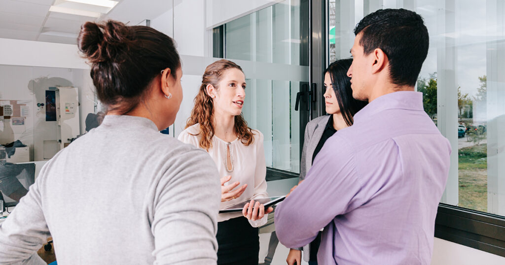 Does Using Internal Staff Lower Labor Spend?